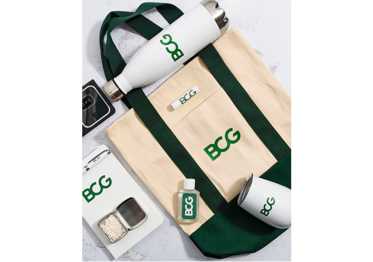 20 New Hire Welcome Kit Ideas | Sugarcoat