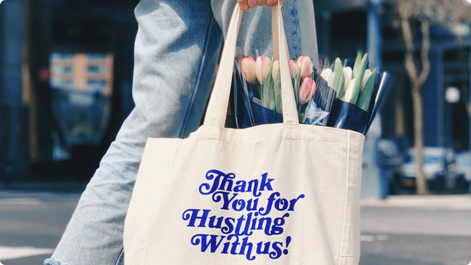 Custom Tote Bag Guide: How to Choose the Right One for Your Brand