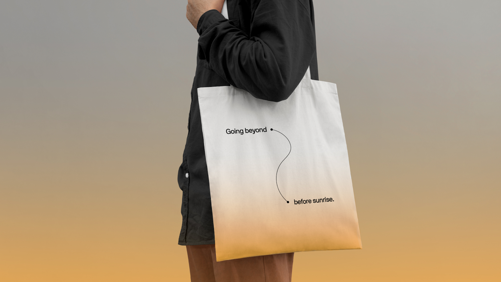 Alludo's custom branded minimalist tote bags for merchandise